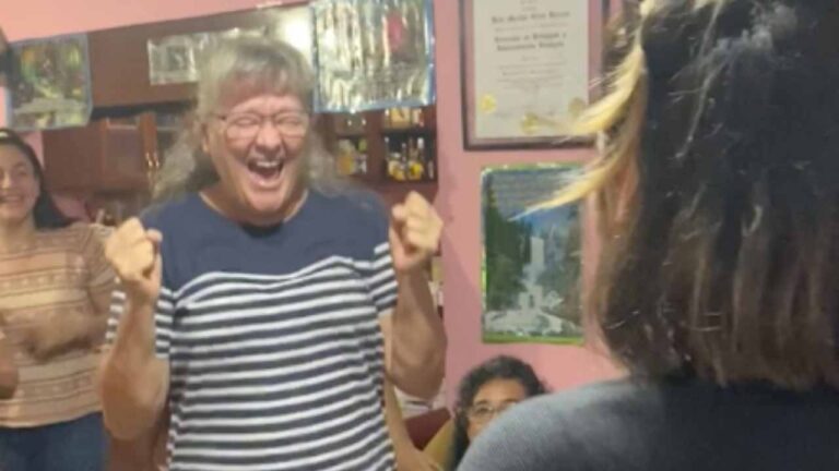 Granddaughter Returns to Home Country to Surprise Grandma After 18 Years