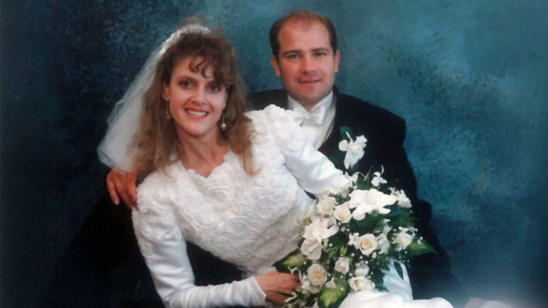 Daughter Surprises Mom With Repurposed 90s Wedding Dress at Rehearsal ...