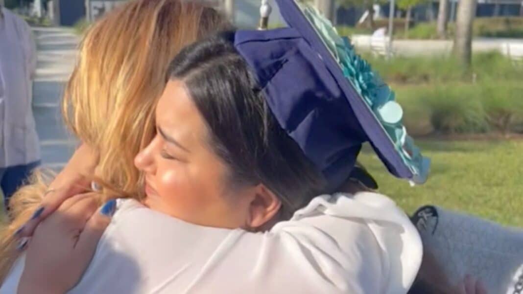 Proud Immigrant Mom Wells up When Daughter Shows Her Loving Thank You ...