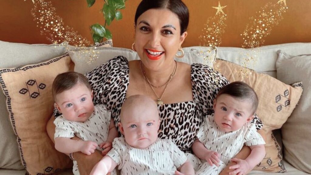 Mom Who Had Two Miscarriages, Has Rare Triplets - Happilynews.com